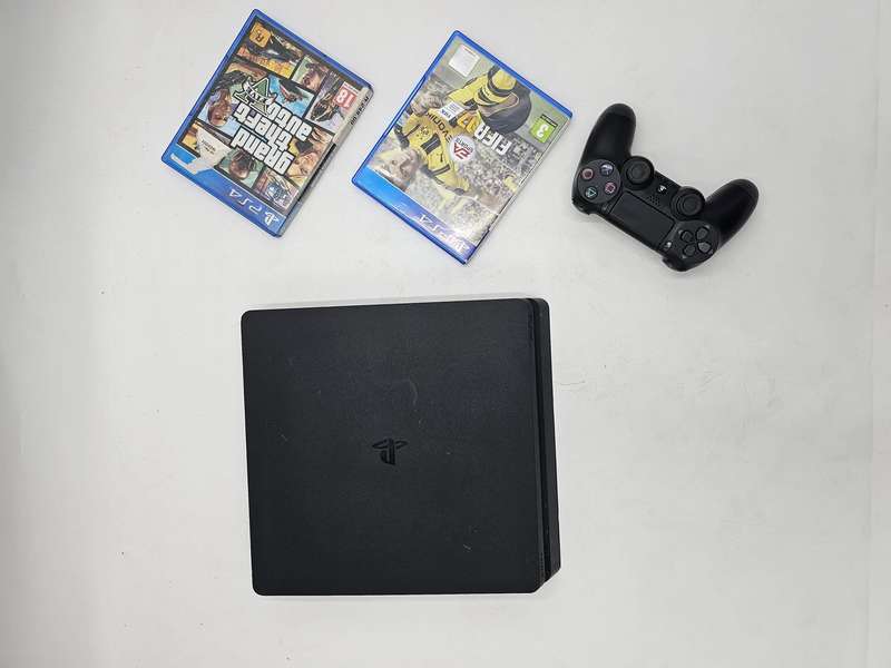 PlayStation - Playstation 4 Slim 500GB was sold for 4,300.00 on 10 Dec ...