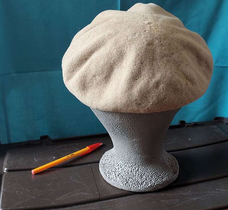 South African Army - SADF Signals Corp Beret with badge & bar for sale ...