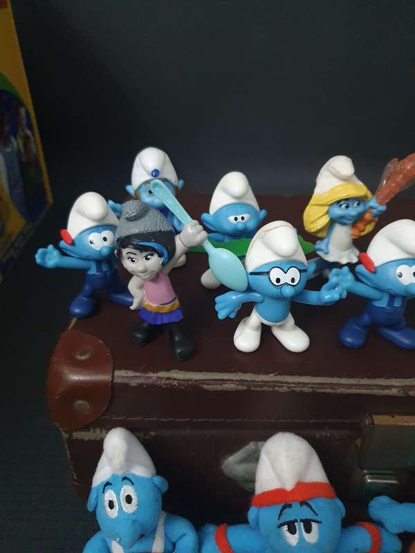 Character Toys - McDonald Smurf Collection Plushie & Plastic Toys 28x ...