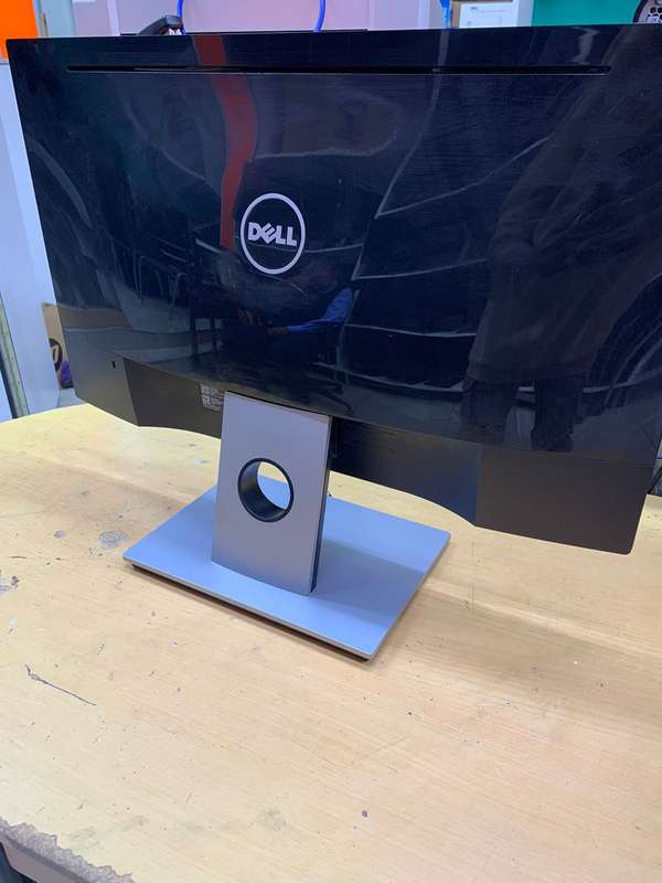 Monitors - Dell SE2416H 24-inch Full HD IPS Monitor was sold for 1,499.00 on 12 Feb at 11:46 by ...