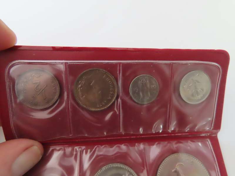 Africa - Rhodesia - Rhodesia Coins 1975 set- 1/2c 1972, 1c and 20c 1977 ...