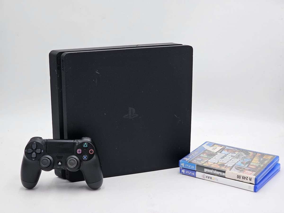 PlayStation - Playstation 4 Slim 500GB was sold for 4,300.00 on 10 Dec ...