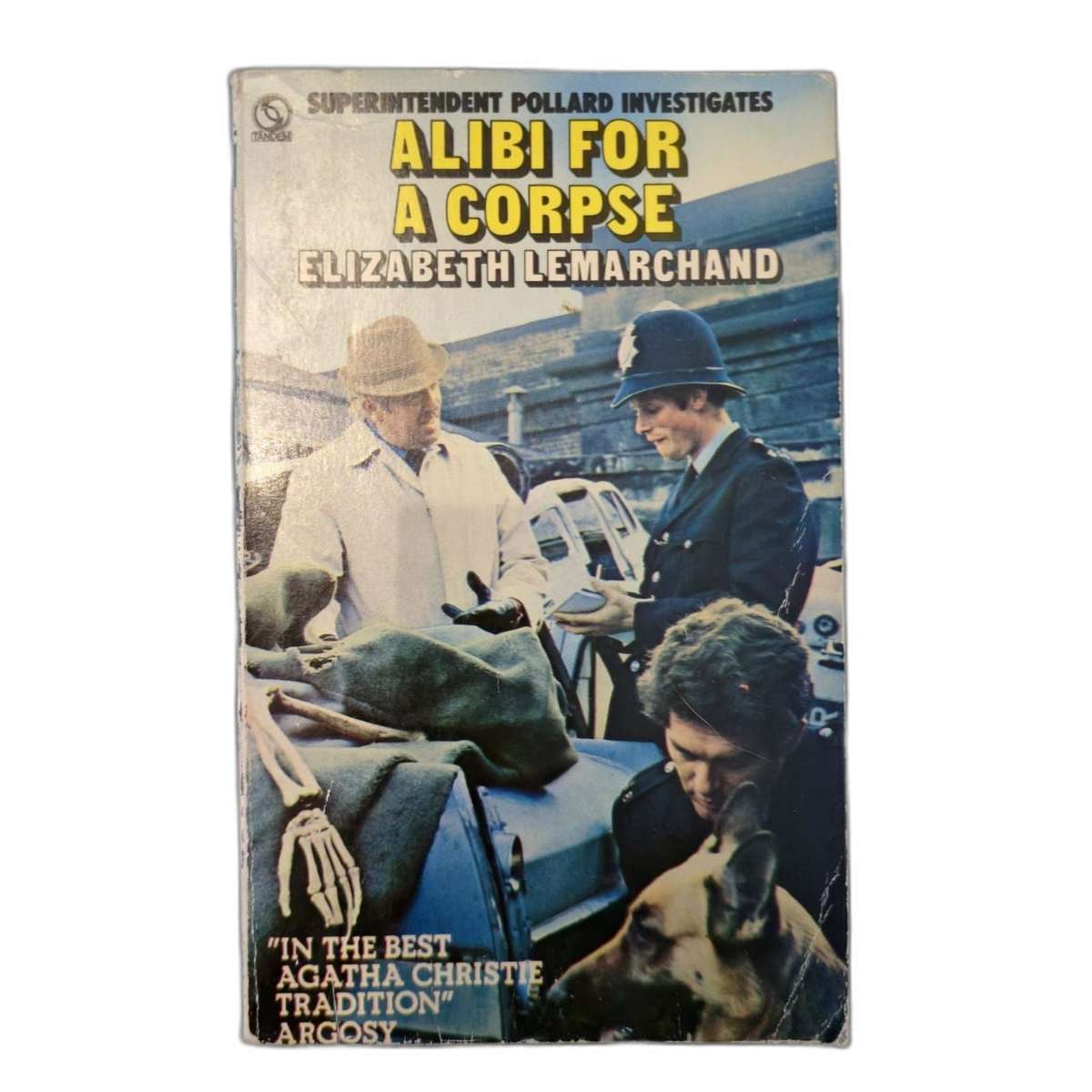 Crime Fiction - Alibi for a corpse - Elizabeth Lemarchand for sale in ...