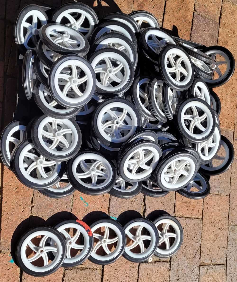 Luggage Sets - USED Hostess Trolley / Prams & DIY Wheels (Bid Per Piece ...