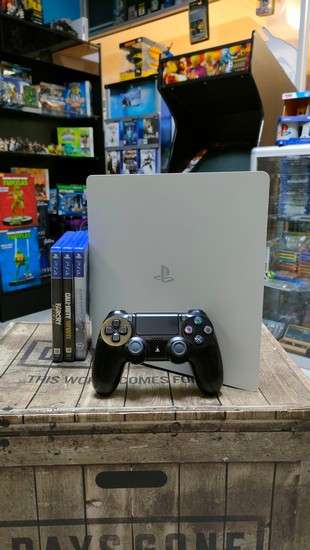 Other Consoles - PS4 Console was sold for 4,650.00 on 28 Jun at 01:12 ...