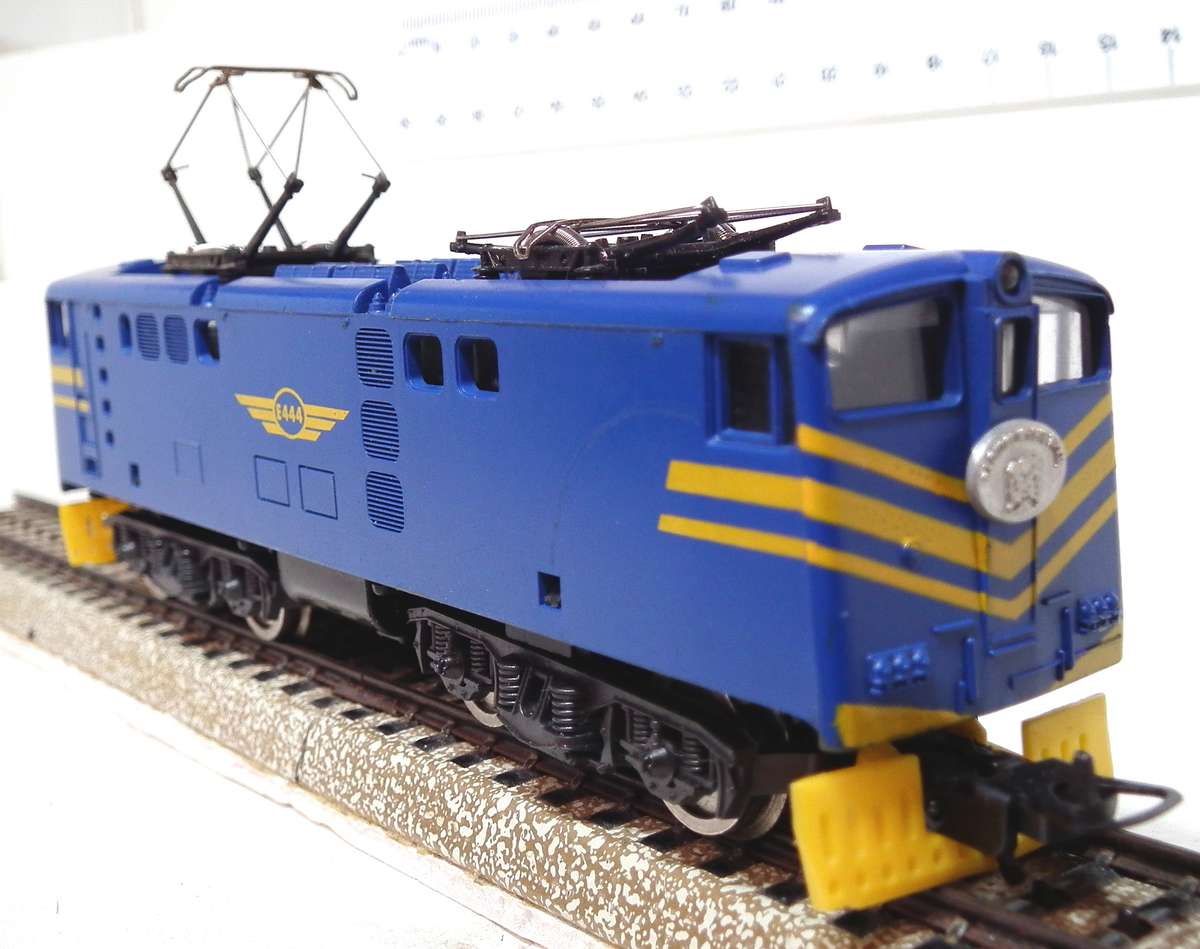 Locomotives - LIMA HO: Upmarket SAR "Blue Train" E5 Electric Loco in ...