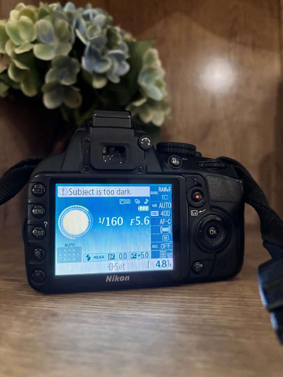 Digital SLR - Nikon D3100 DSLR Camera Excellent Condition Full Kit for Beginners & Hobbyists for ...