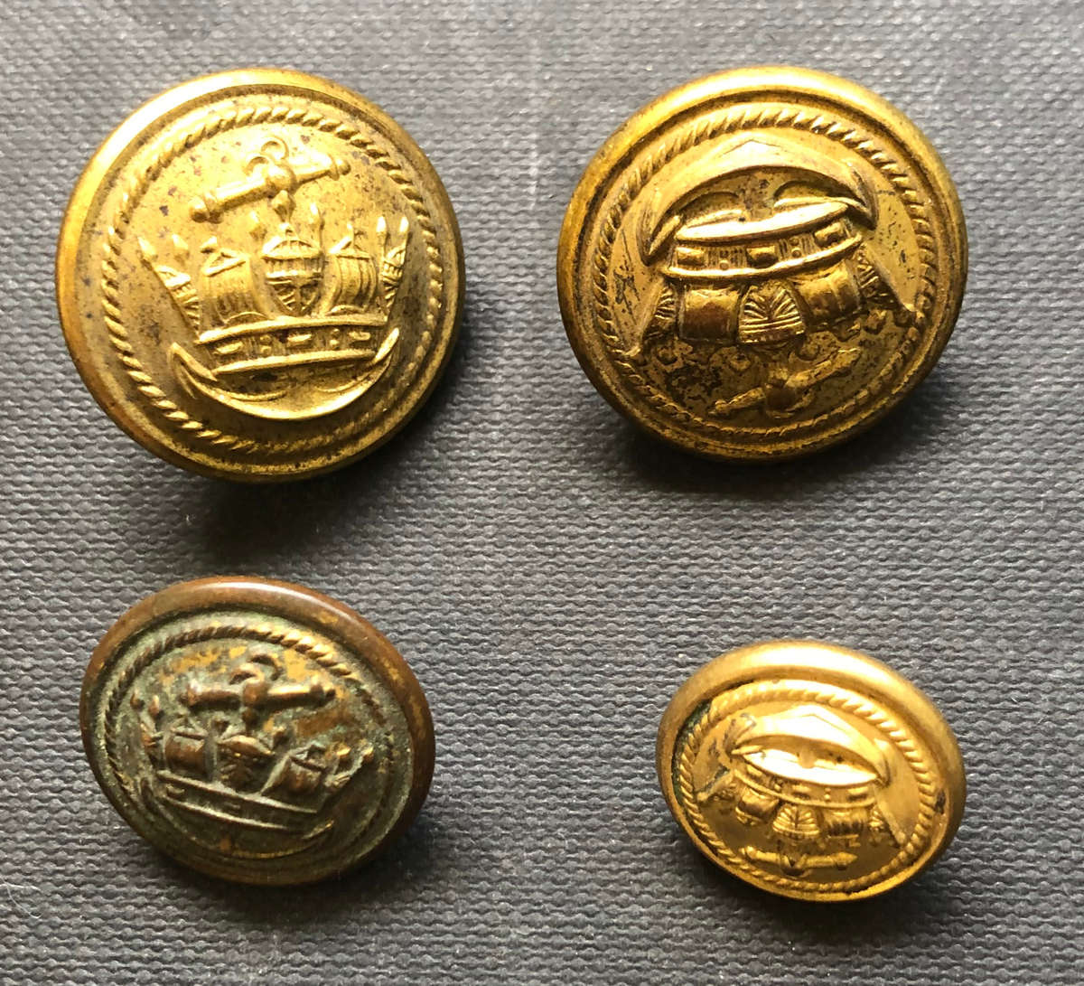 International Badges & Insignia - MILITARY ROYAL NAVY BRASS UNIFORM ...