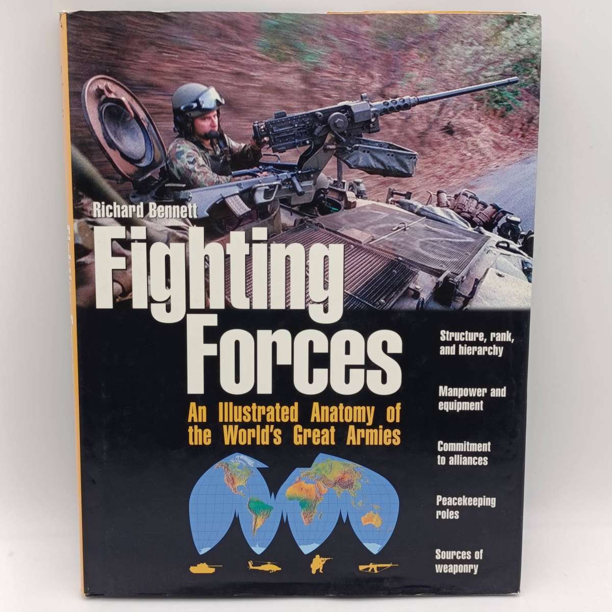 Books - Fighting Forces - An Illustrated Anatomy of the World's Great ...