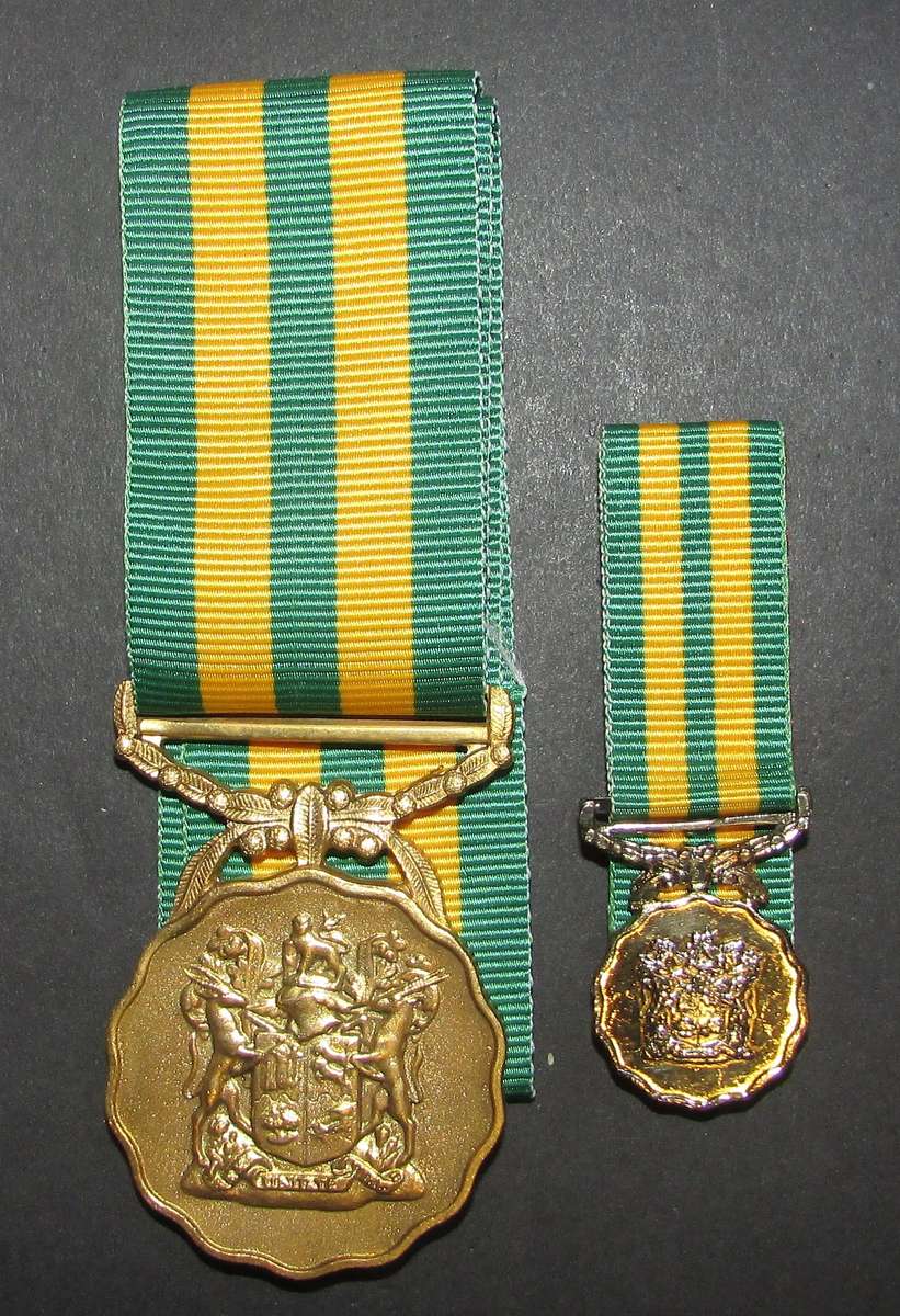 SADF & SANDF - SADF - Permanent Forces 30 Year Service Medal with ...