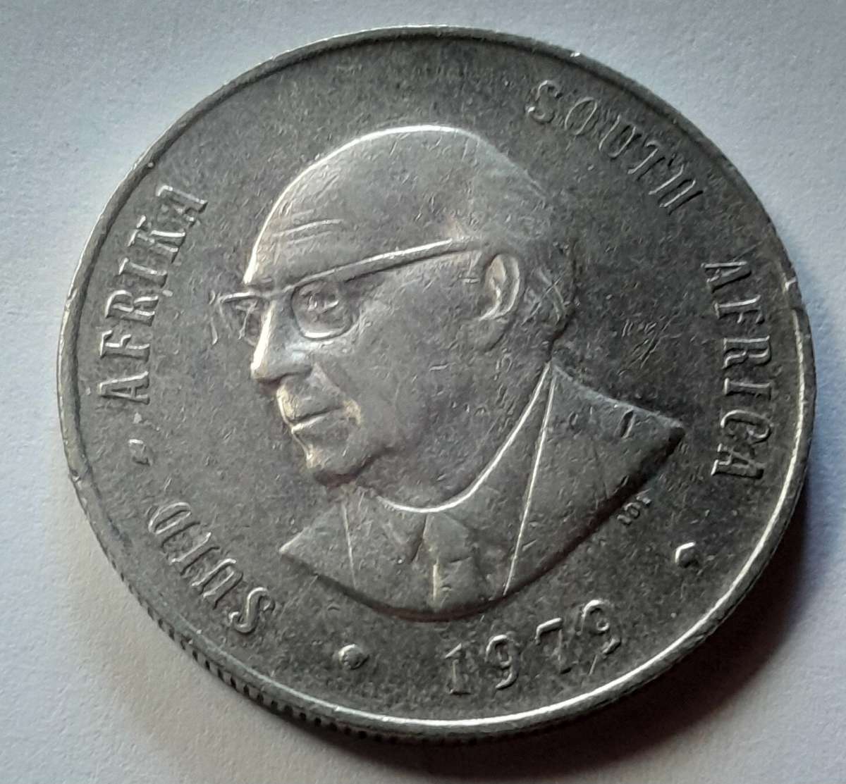 One Rand - South African 1 Rand Coins - 2 coins for sale in Durban (ID:626102656)