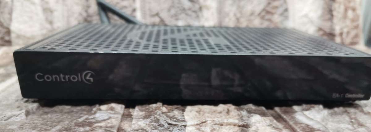 Smart Switches - Control4 C4-EA1 V1 Controller WITH ANTENNAS BUT NO POWER CABLES for sale in ...