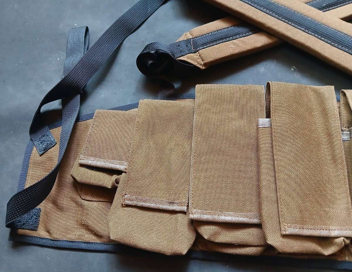 Kit - SADF R1 Chest Rig (Cordura) - 7,62 x51 (R1) - 6 x R1 Mags for ...