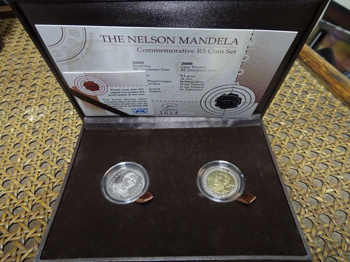 Special Circulation & Commemorative Coins - The Nelson Mandela Commemorative R5 Coin Set - No ...