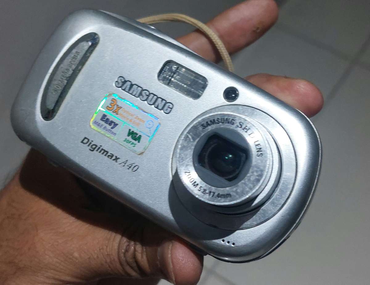Samsung - samsung digimax a40 camera works perfectly was sold for 91.00 ...