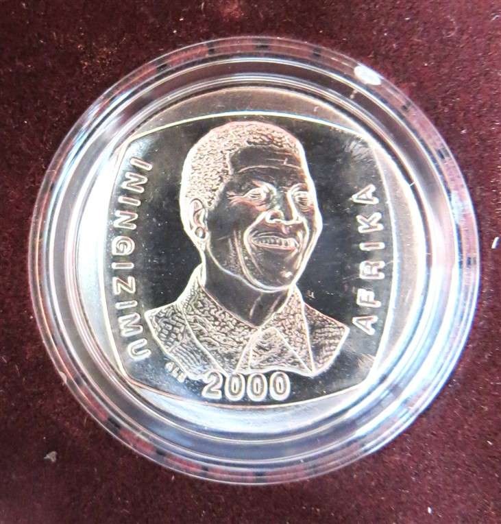 Collections & Sets - Nelson Mandela Commemorative R5 Coin Set in Box for sale in Umtentweni (ID ...
