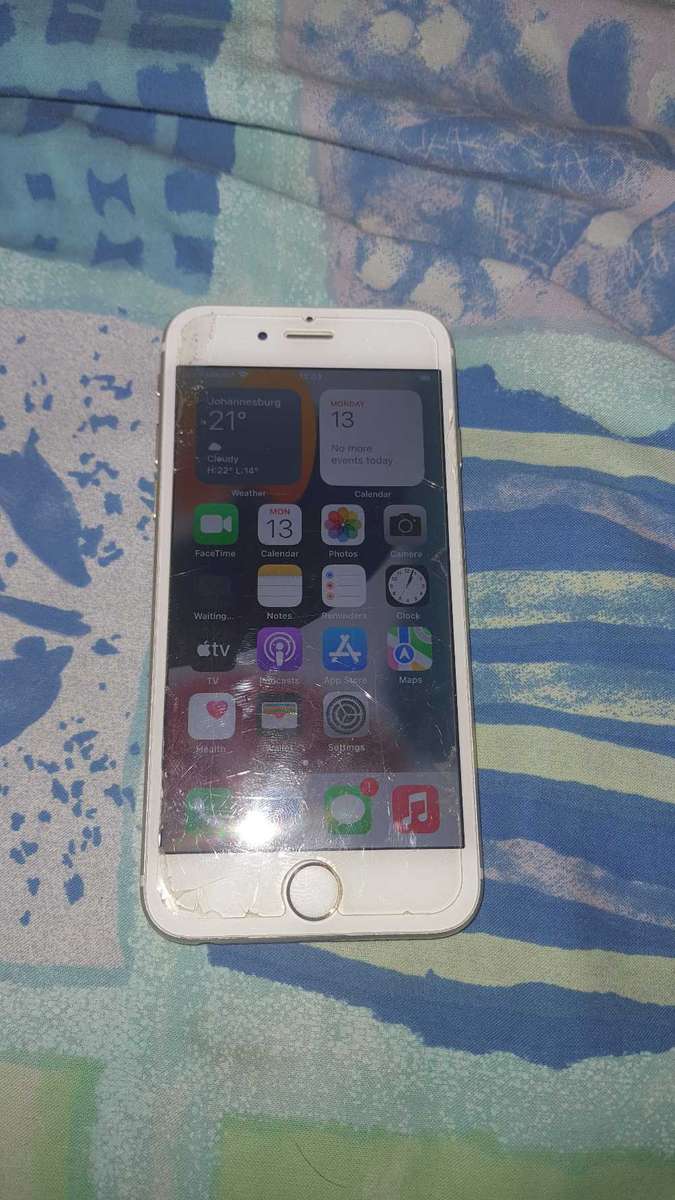 Apple - IPhone 6S 128gb for sale in Cape Town (ID:634202988)