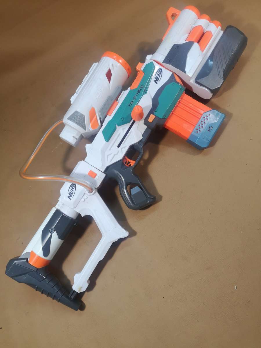 Dart Guns - NERF Modulus Tri-Strike Blaster was sold for 201.00 on 4 Sep at 22:16 by Ockerts ...