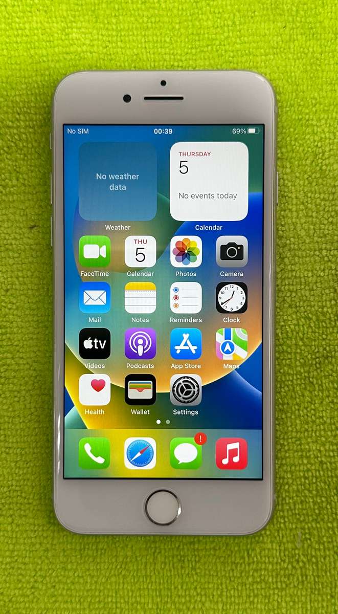 Apple - iPhone 8 64GB White (Pre Owned) was sold for 2,499.00 on 21 Dec ...