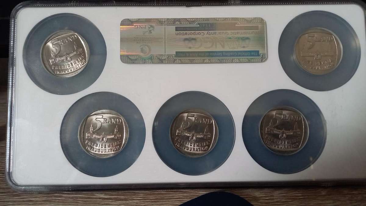 Collections & Sets - Mandela R5 Coin for sale in South Africa (ID:629650853)
