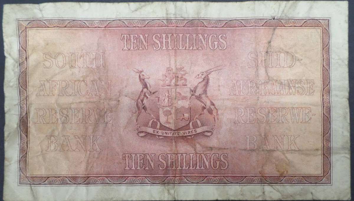 J Postmus - *R1 Auction* SA Union 10 Shillings 1944 - Postmus 1st issue ...