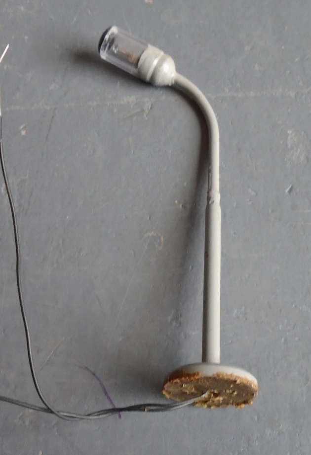 Parts & Accessories - HO SCALE - 10 X METAL STREET LAMPS, TESTED ...