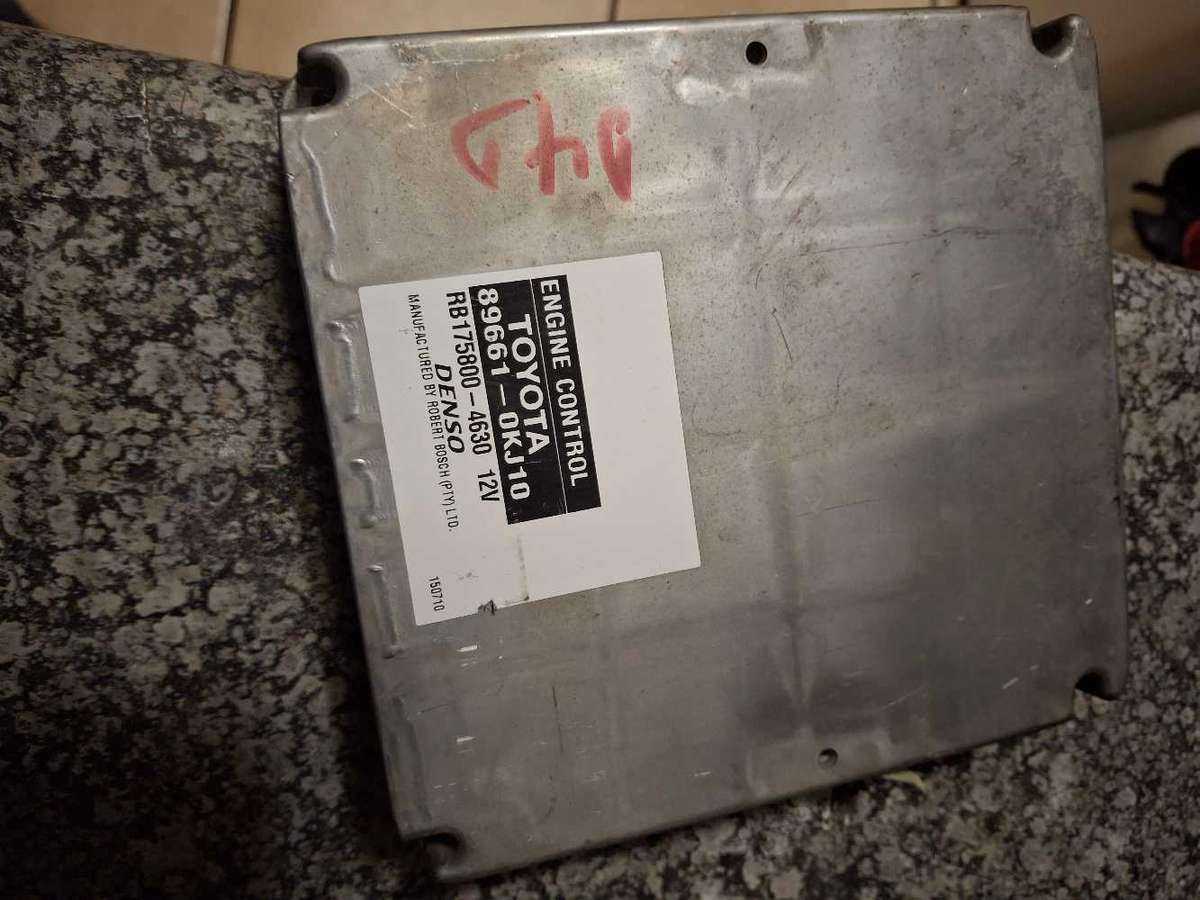 Engine Computers - Toyota Hilux D4D computer box ECU was listed for ...
