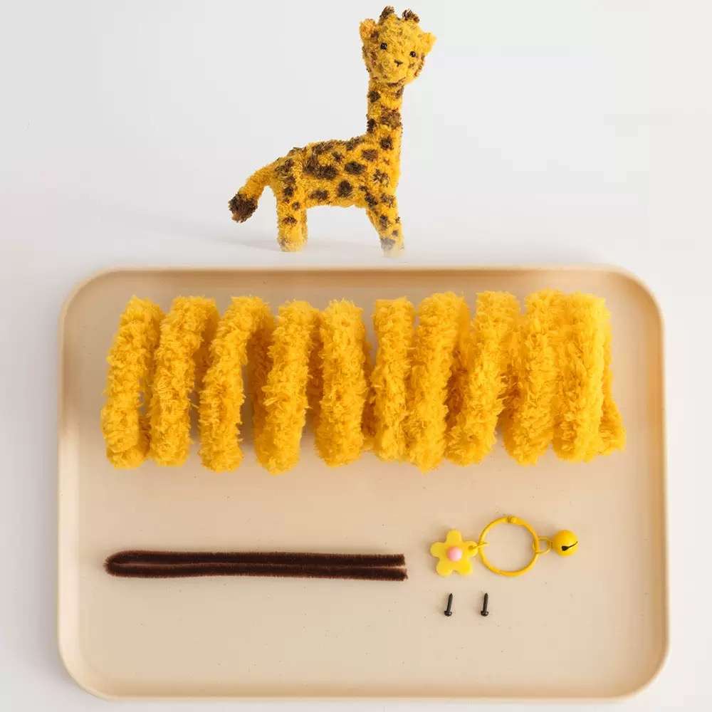 Art & Craft Kits - Pipe Cleaners Crafting Kit, Cute plush giraffe, Wtih ...