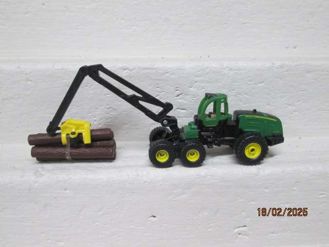 Scenery - HO SCALE - SIKU - JOHN DEERE - LOG LOADER for sale in ...