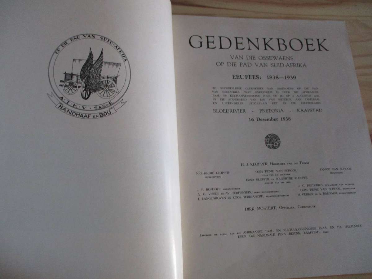 Africana Books - GEDENKBOEK van die Ossewaens op die pad van Suid ...