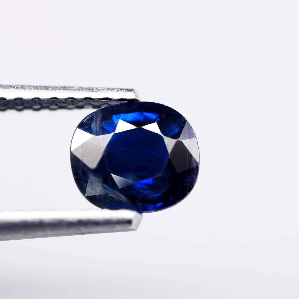 Sapphires - 0.82Ct. Sapphire Blue Oval Australia Precious Gem Ravishing Color!Normal Heated for ...