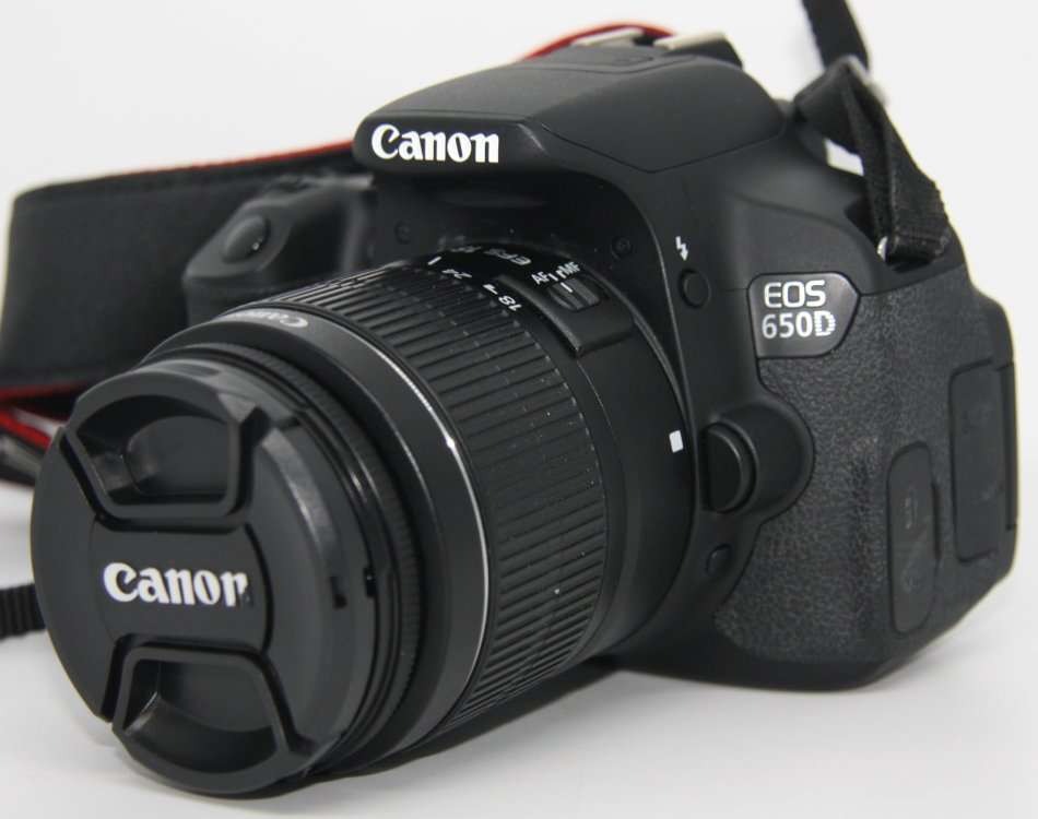 Digital SLR - CANON EOS 650D, 18MP DSLR WITH FULL HD MOVIES, 18-55MM III ZOOM LENS , LOWEPRO ...