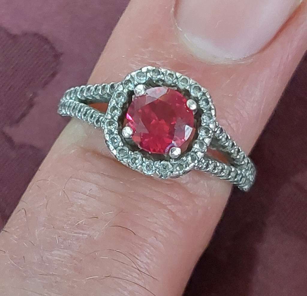 Rings - Vintage sterling silver ruby & cz ring 3.1g was sold for 251.00 ... Rings - Vintage sterling silver ruby & cz ring 3.1g was sold for 251.00 ...