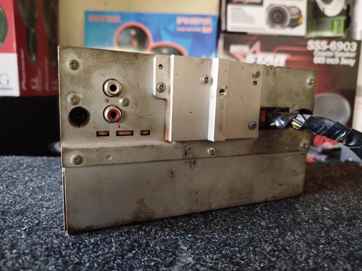 Audio Head Units - JVC Double Din Car Media Player with USB/AUX (KD ...